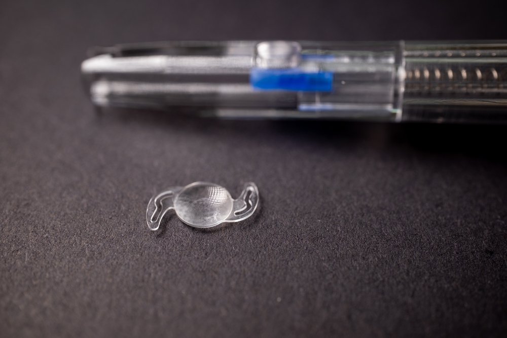 How to Choose an IOL for Your Cataract Surgery in Henderson | Hayden Vision